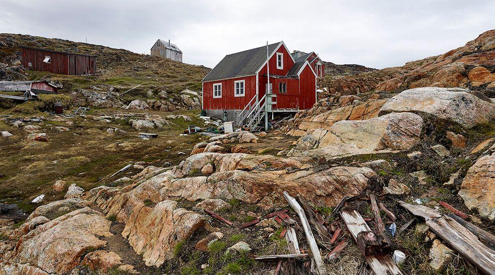 Ikkateq: Remote, Abandoned Village in Greenland - Photographs and text ...