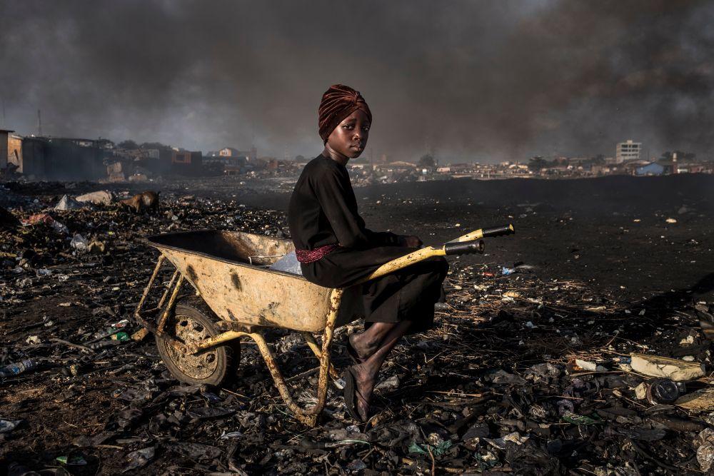 To Discover a Story - Photographs by Carolina Rapezzi | Interview by W ...