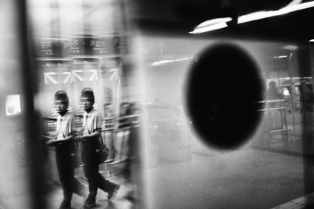 Reflections Inside the Seoul Metro - Street Photography Awards 2021 ...