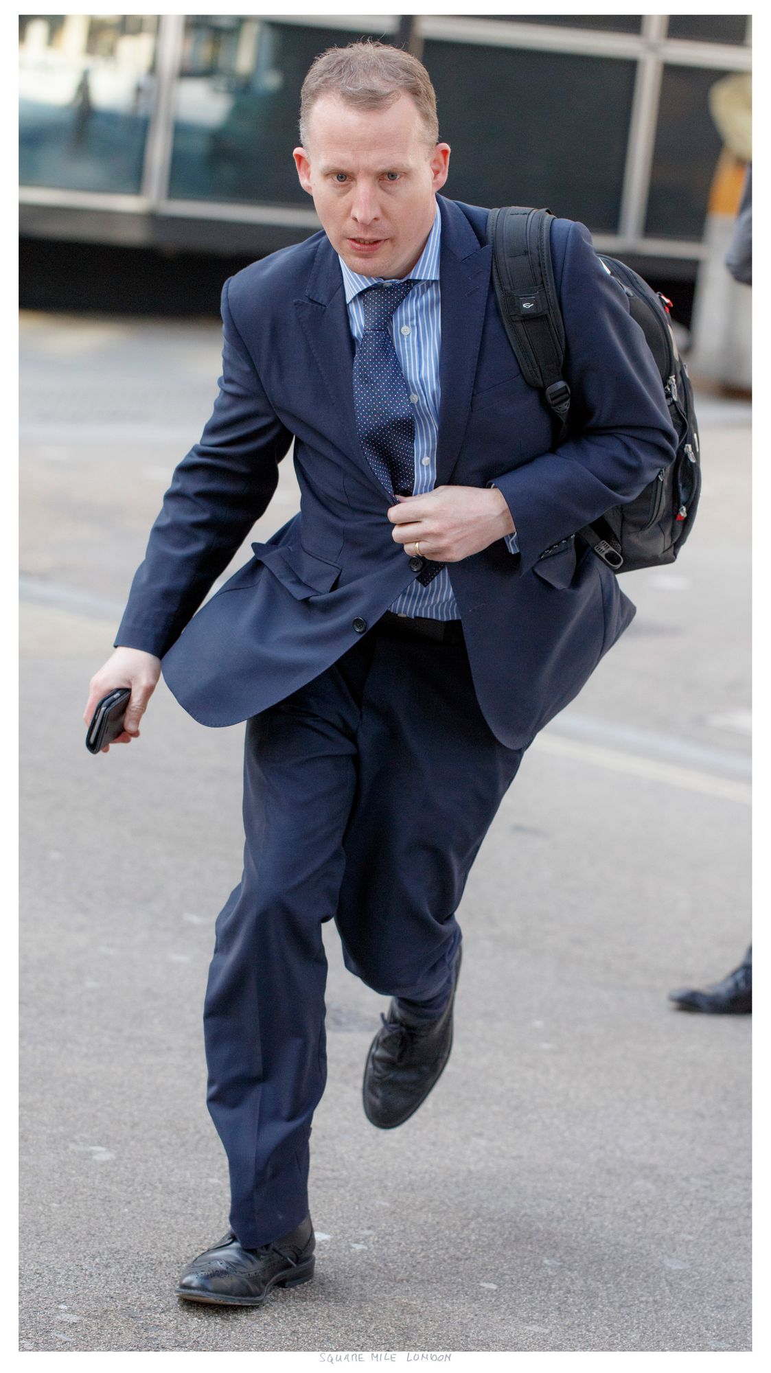 Bank Run - Photographs by Reinier Gerritsen | LensCulture