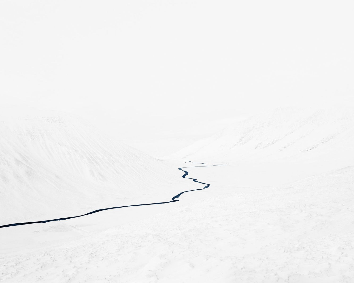 Streams and Glaciers - Photographs and text by Jonathan Smith | LensCulture