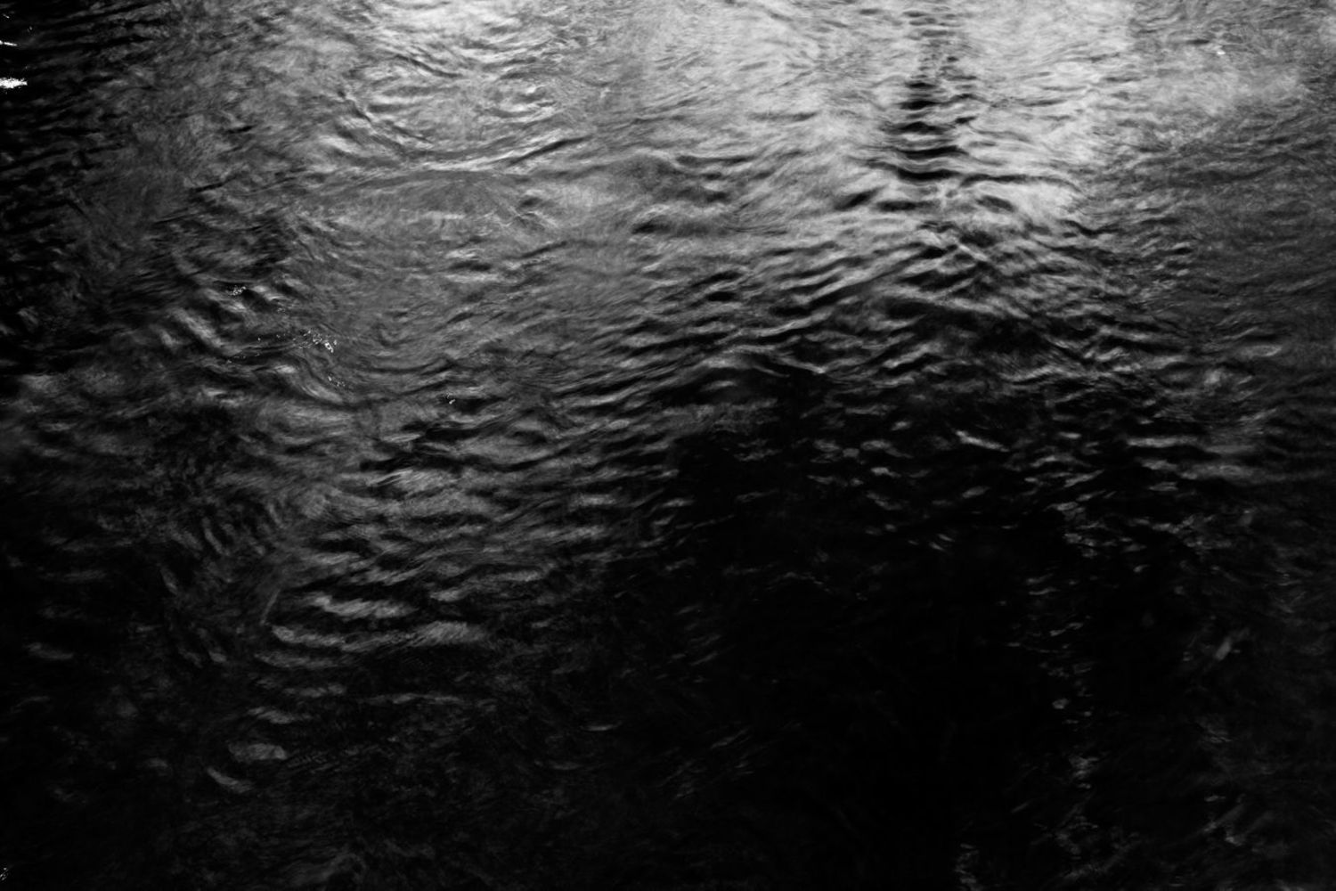 Tokyo Blur - Photographs and text by Cesar Ordoñez | LensCulture