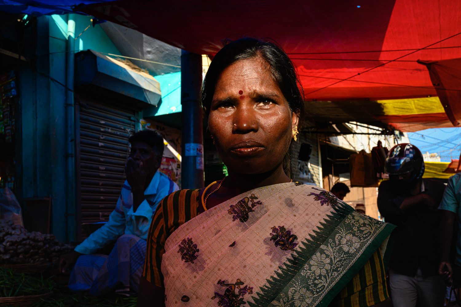 Out of the Shadow - Street Photography Awards 2021 Winner | LensCulture