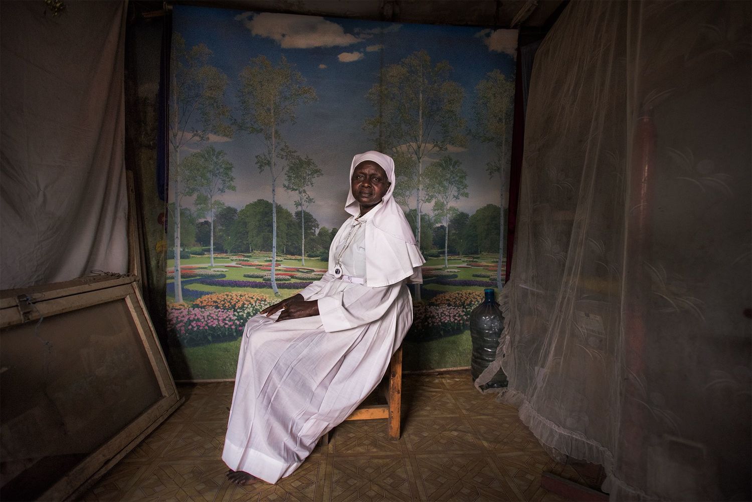 Sunday Best at Weekend Studio - Photographs by Mia Collis | Text by Cat ...