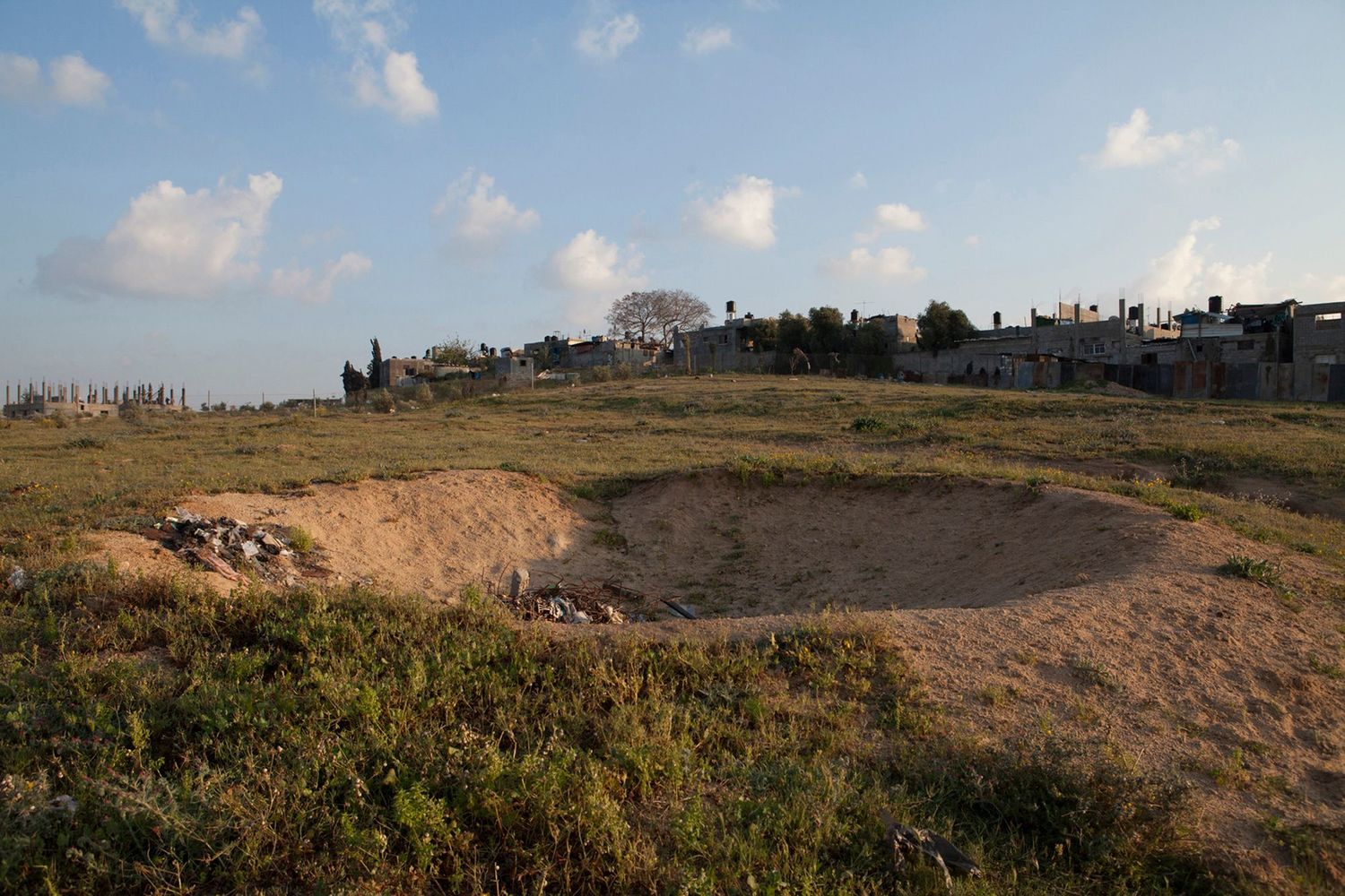 Above Gaza - Photographs and text by Daniel Tepper and Vittoria ...