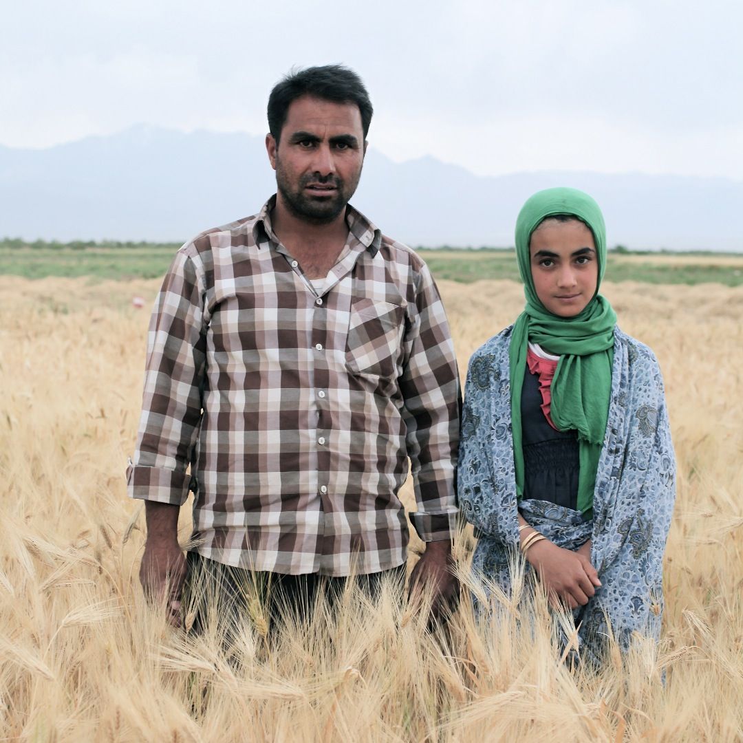 Iranian Fathers & Daughters - Photographs and text by Nafise Motlaq ...