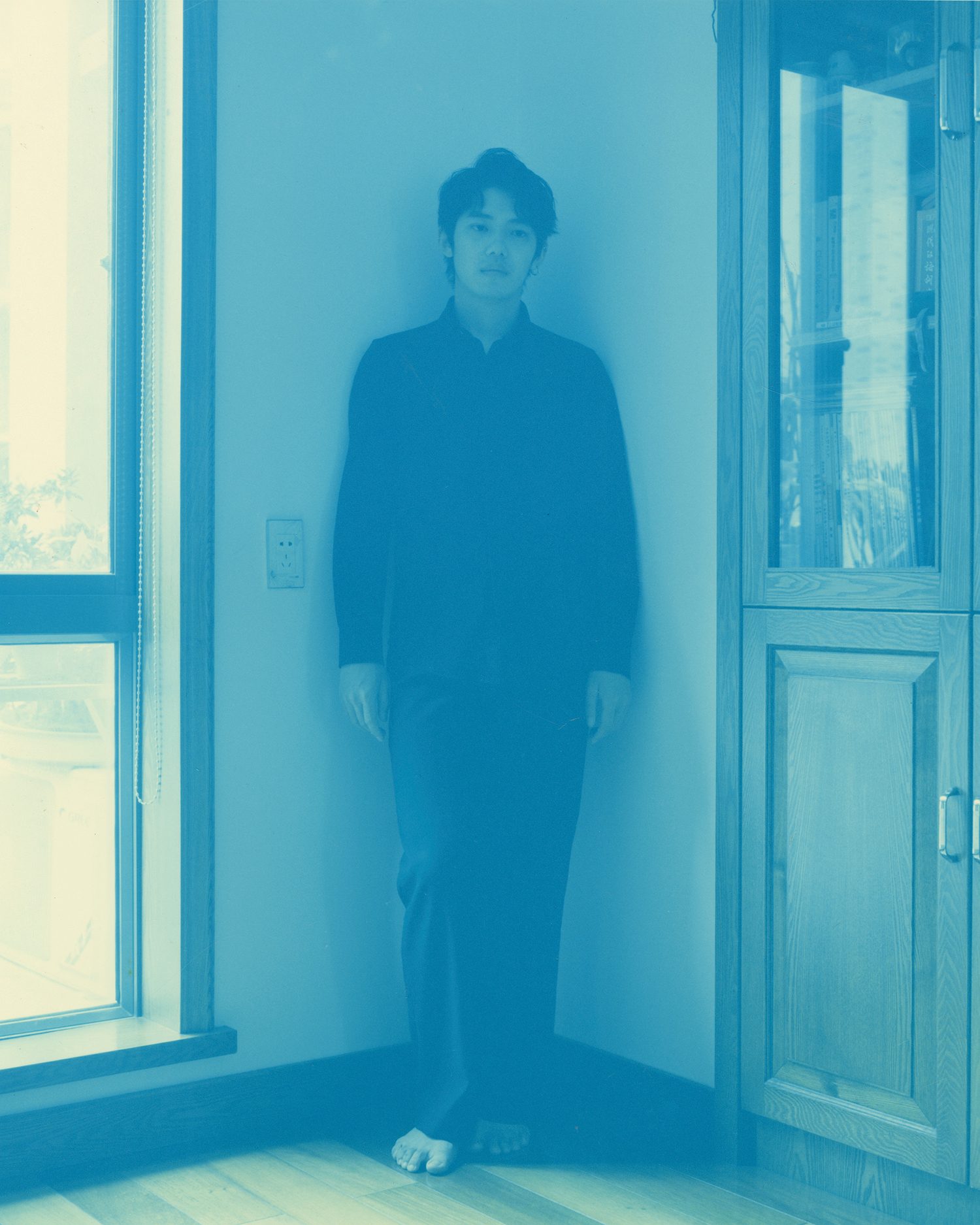 Sentiments and Sorrows - Photographs by Bowei Yang | Essay by Joanna L. Cresswell | LensCulture