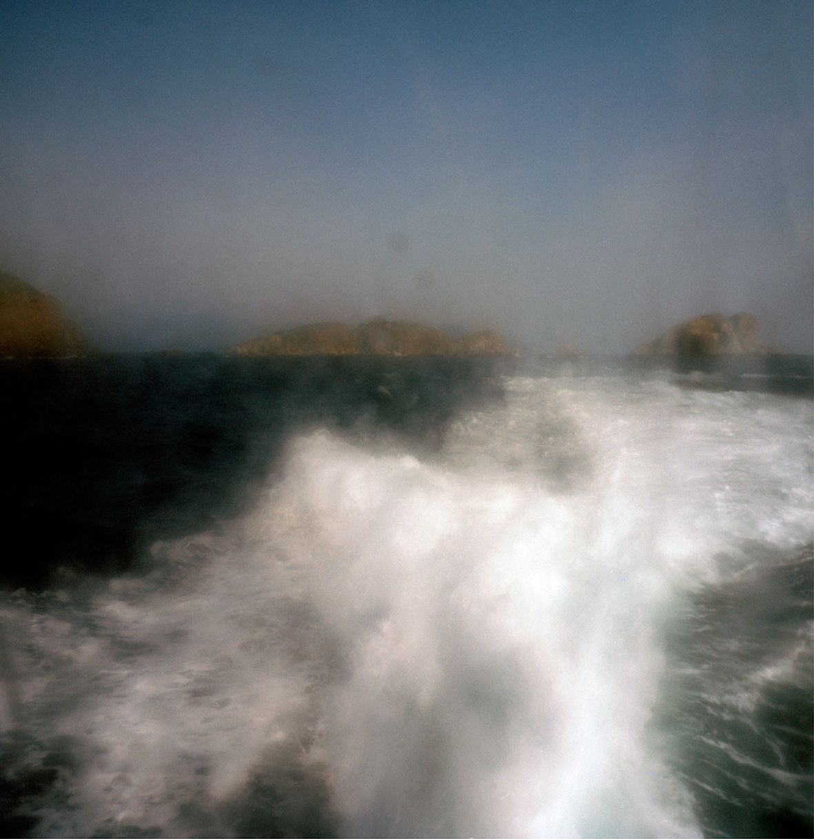 Archipelagos: Aegean Nostalgia - Photographs by Stratos Kalafatis ...