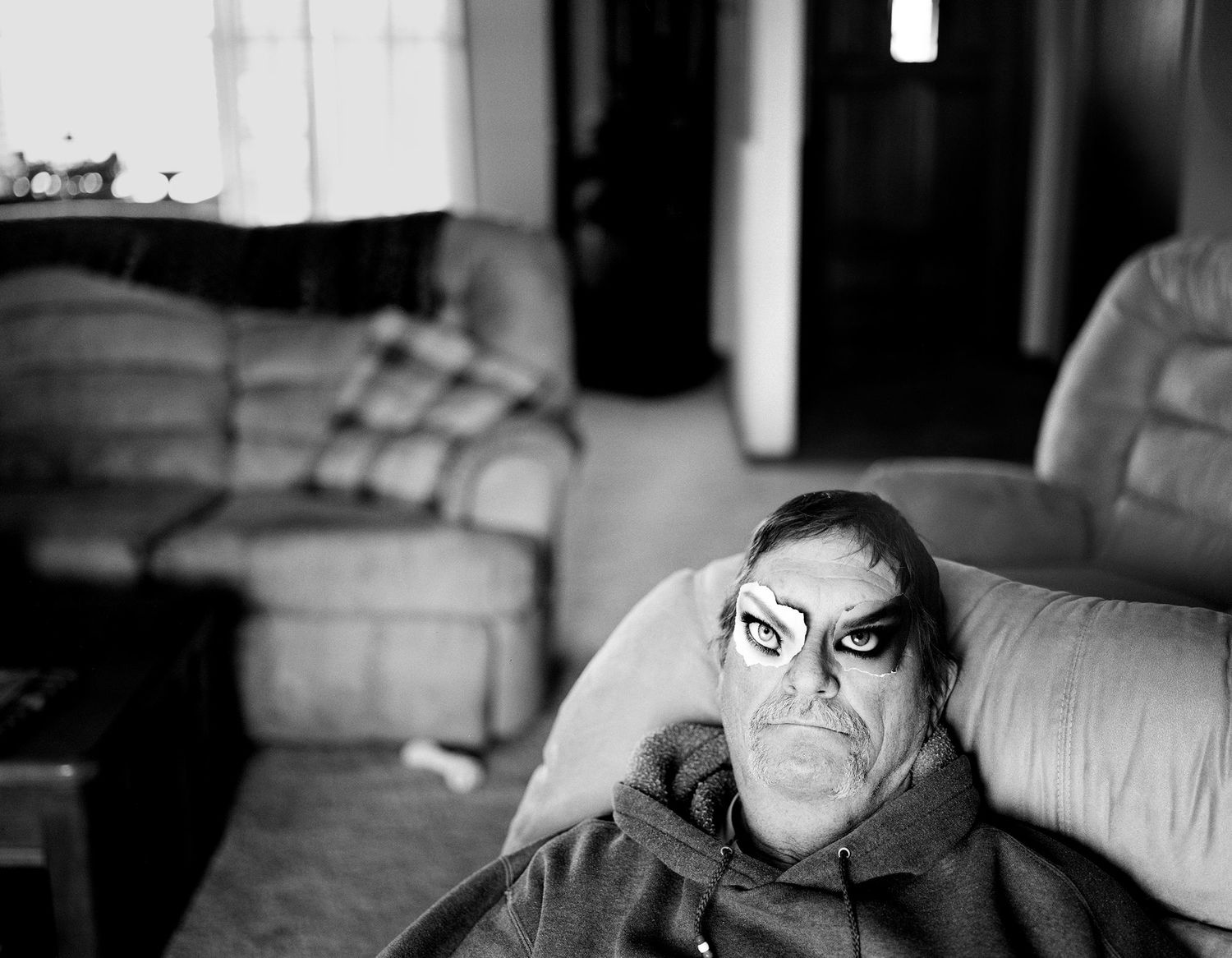 The Hereditary Estate - Photographs and text by Daniel Coburn | LensCulture